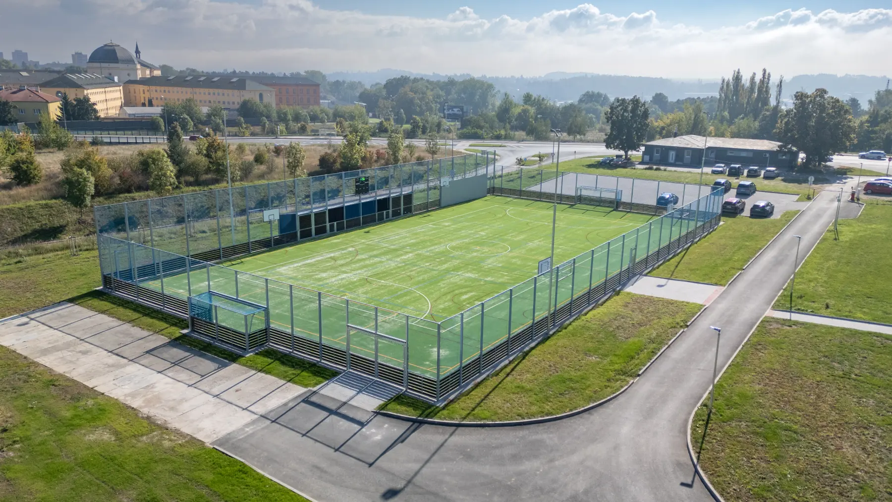 Multifunkční hřiště v areálu ZČU Borská pole Plzeň - Envy Stavby ...